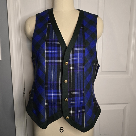 Nygard Collection | Other | Vintage Nygard Collection Plaid Vest And ...